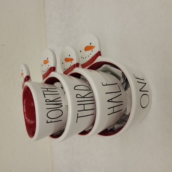Rae Dunn | Accents | Rae Dunn Christmas Snowman Measuring Cups | Poshmark